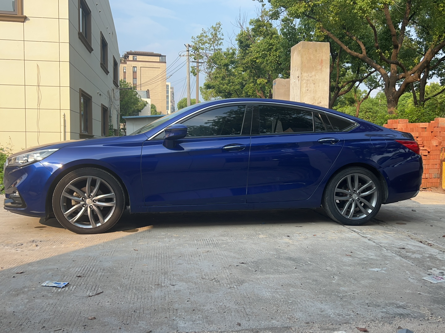 上海二手红旗H5 2018款 30TD 智联灵动版-二手车交易转让-太平洋汽车