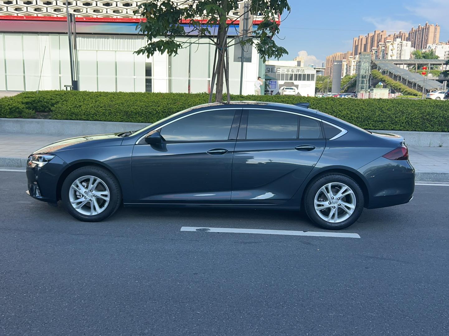 广州二手别克 君威 2020款 552T 精英型-二手车交易转让-太平洋汽车