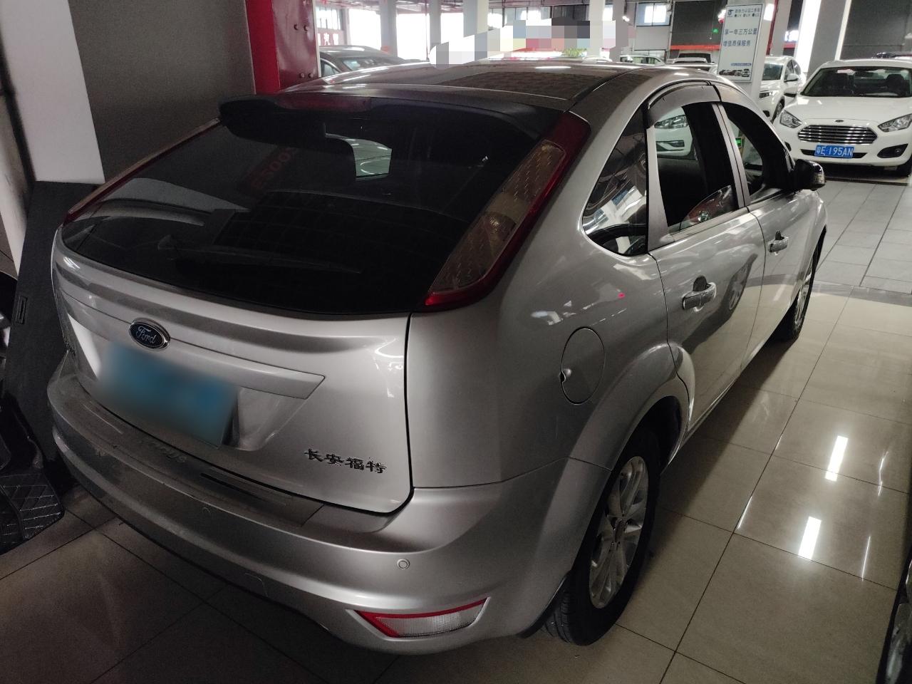 【佛山二手福特】 - 2013款 福克斯两厢 经典款 1.8L 手动 基本型 - 车300二手车