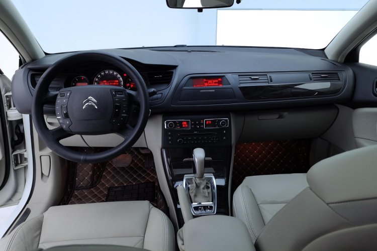 【视频/图片】二手雪铁龙C5 2013款 2.0L 自动尊享型价格 - 瓜子二手车