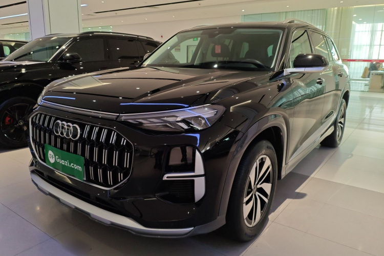 二手奥迪Q6 2023款 40 TFSI quattro 观云型 Light 羽林套装报价，真实车源图片/视频 - 瓜子二手车