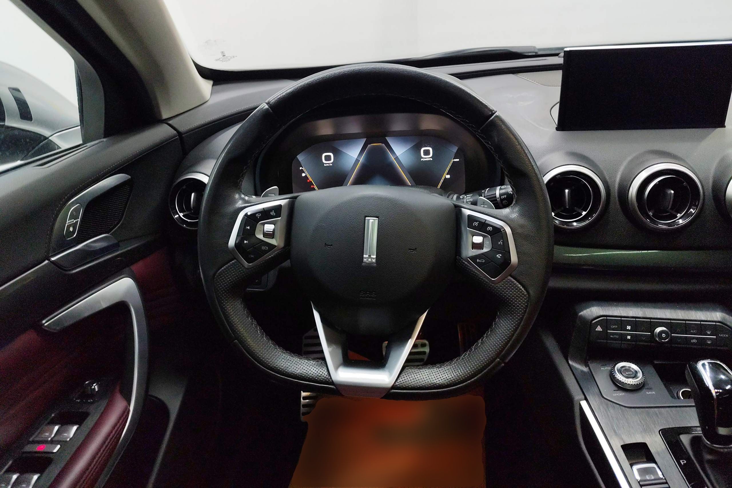 潍坊二手魏牌 P8 2018款 2.0T 旗舰型-二手车交易转让-太平洋汽车