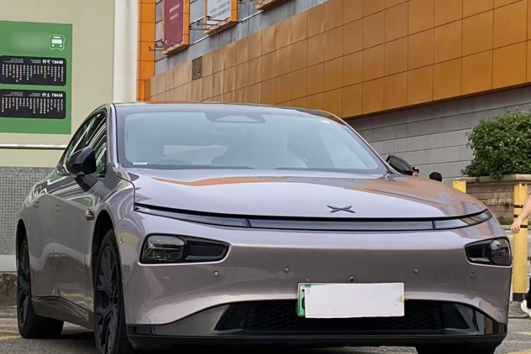 【视频/图片】二手小鹏P7 2024款 P7i 702 Max 鹏翼版价格 - 瓜子二手车
