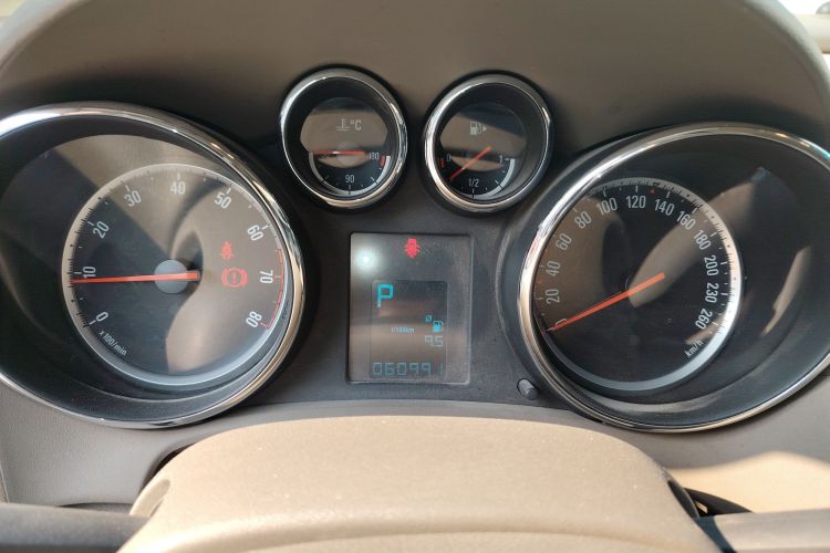 【特卖车】二手别克 英朗 2013款 GT 1.6L 自动舒适版报价，真实车源图片/视频 - 瓜子二手车